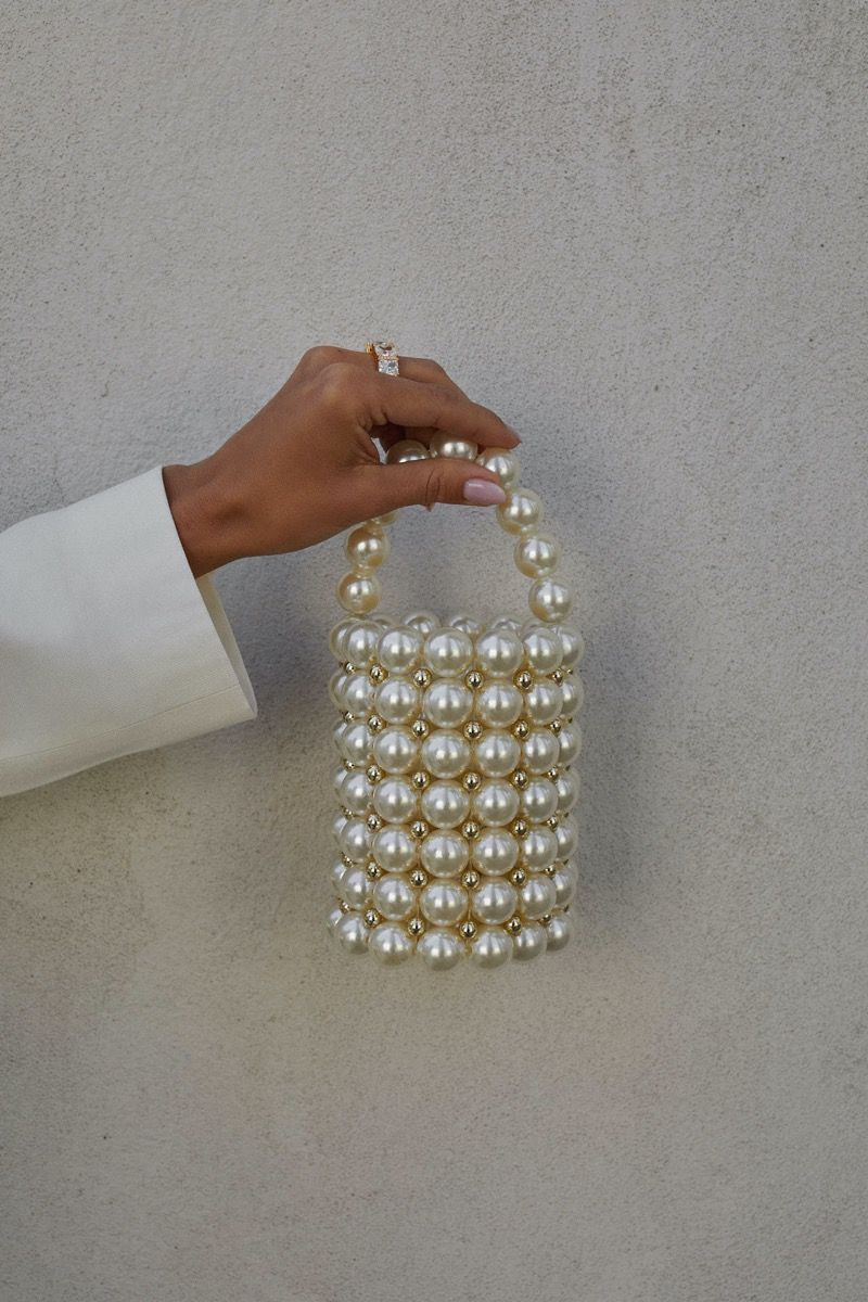 Pearl Clutch